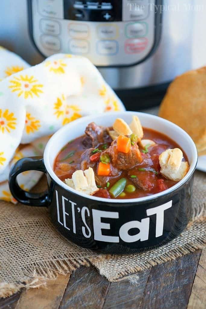 What to cook with a pressure cooker: 22 pressure cooker recipes.
